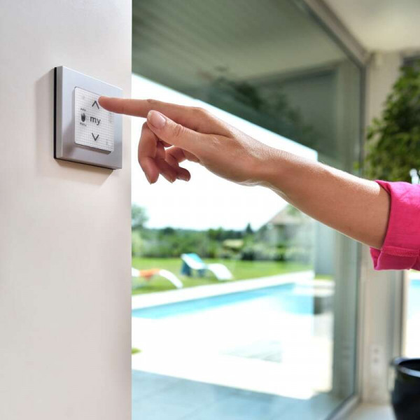 Smoove Origin RTS 2 canaux - SOMFY - Motorisation volet et store - Dom ...